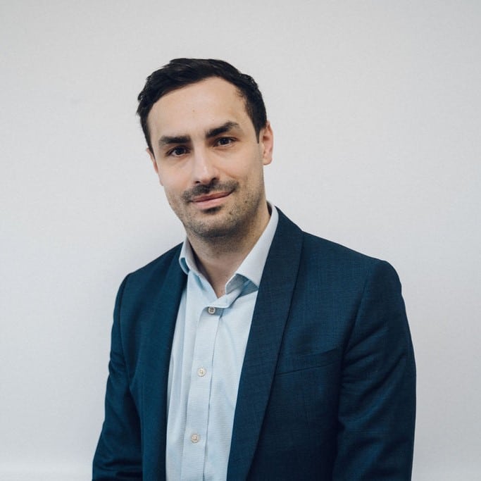 Siôn Fôn | Darwin Gray