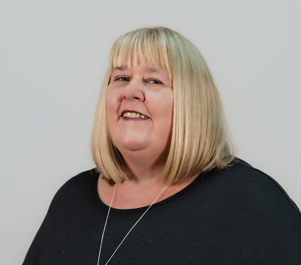 Anna Rees | Darwin Gray